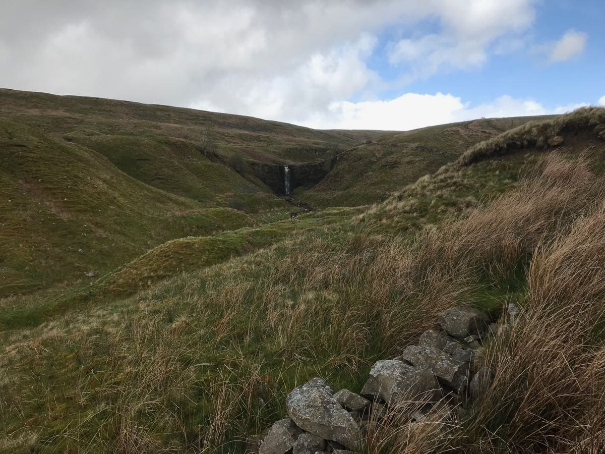 Whernside - Loop Walk from Ribblehead Viaduct - Yorkshire Ramblings